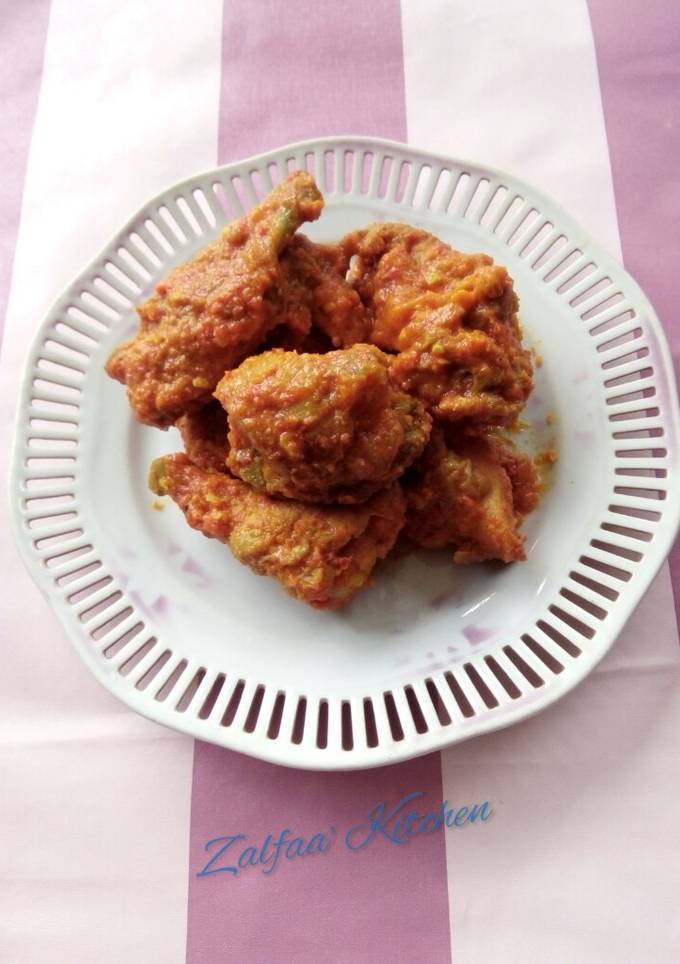 Resep Ayam Bumbu Rica - Rica oleh Zalfaa' Kitchen - Cookpad