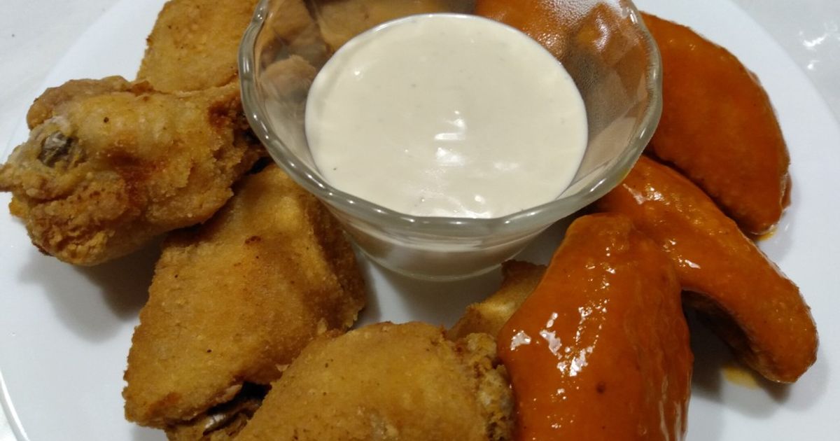 Crunchy Pan Fried Chicken Wings With Blue Cheese Dip Recipe By Robert ...