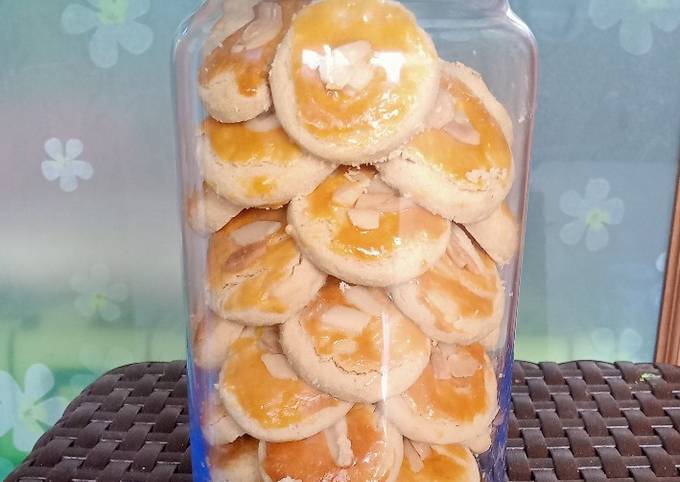 Resep Kue kering kacang Skippy🥜🥜 oleh Novita Nurmayani - Cookpad