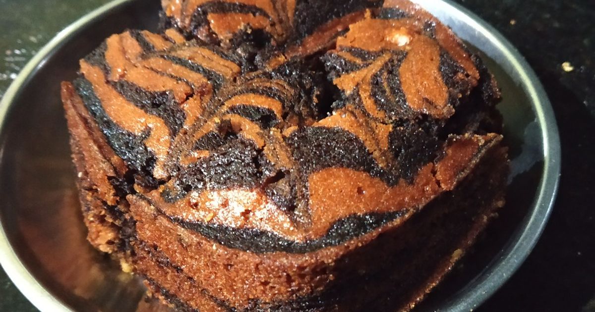 Biscuit Zebra Cake Recipe by Suman Jain - Cookpad