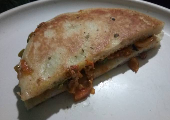 Stuff paneer kulcha Recipe by Megha Verma - Cookpad