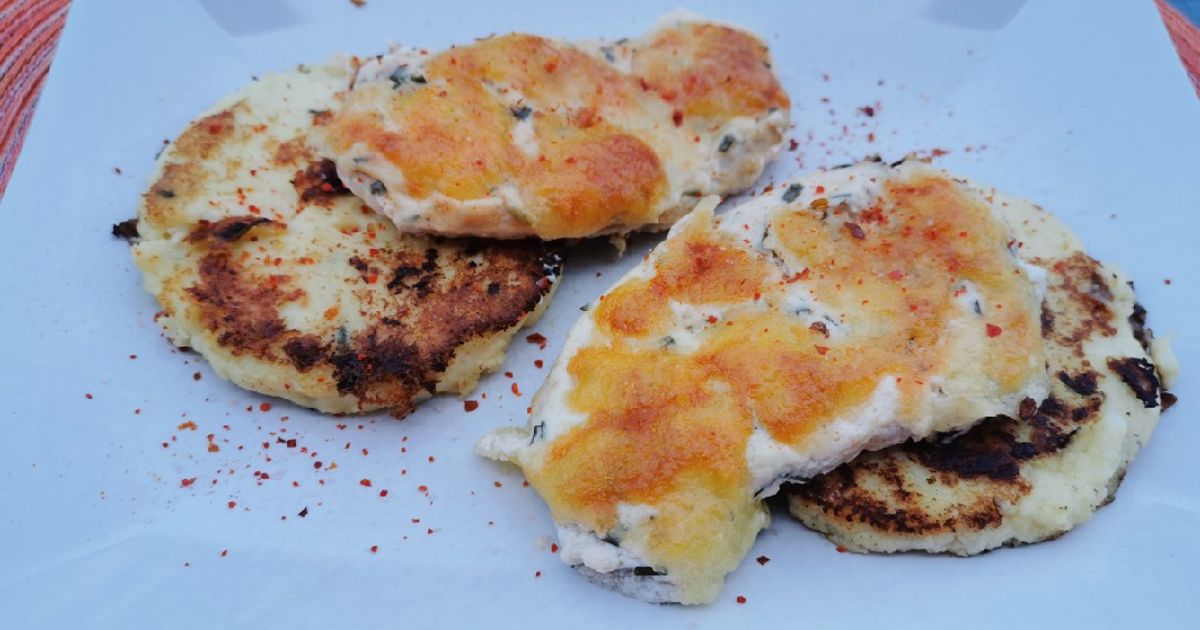 Zöldfűszeres Tejföl Kabátban Sült Sertés Karaj Mozzarellával | Lukács ...