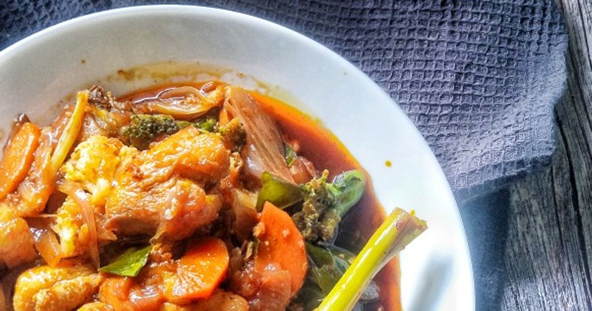 Resipi Ayam Paprik Ala Thai oleh Asz Haniey - Cookpad