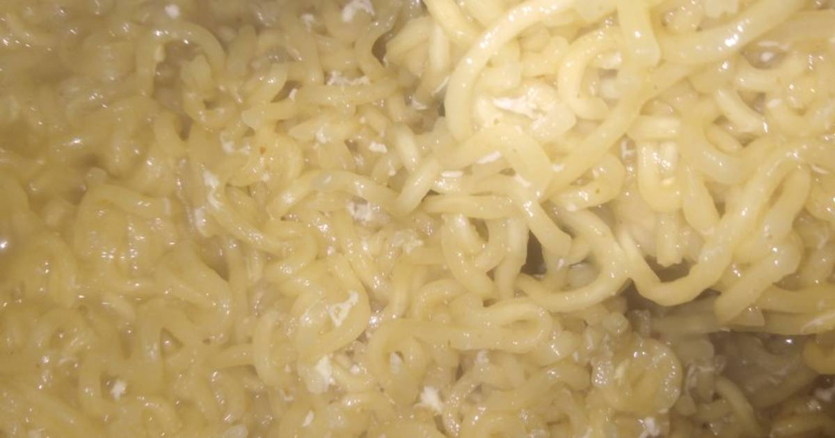 Indomie noodles 🍜 Recipe by Rukayya M Rabiu - Cookpad