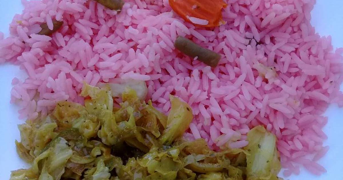 Pink rice with herbs and cabbage Recipe by pauli - Cookpad