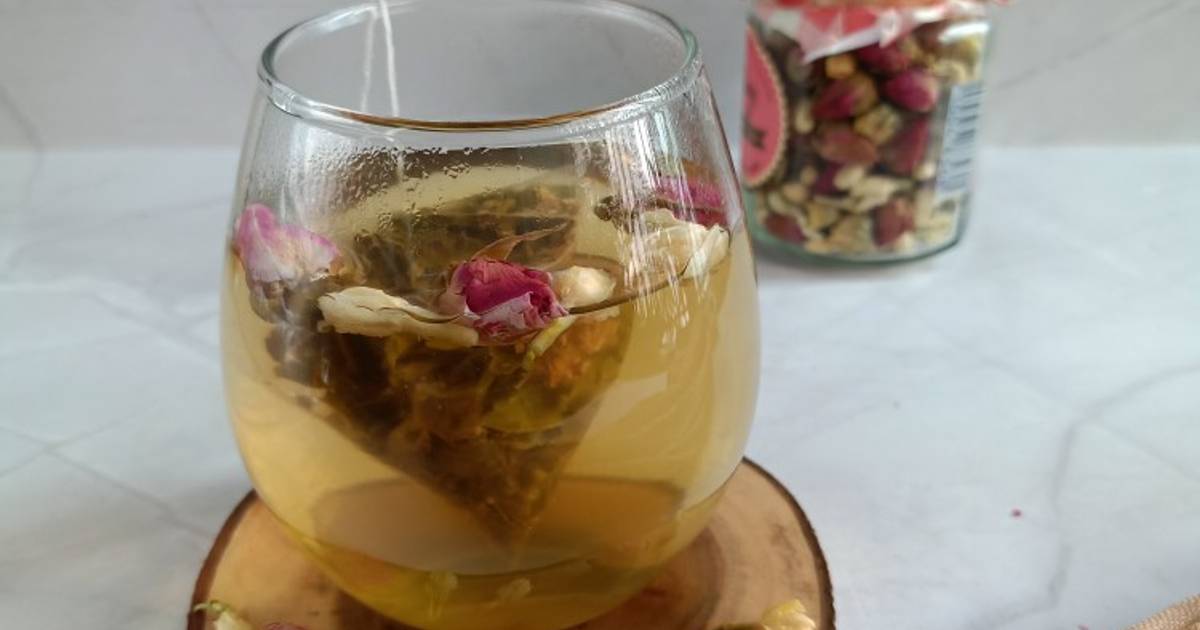 Resep Teh tisane Jasmine Rose bud oleh Isnawati - Cookpad