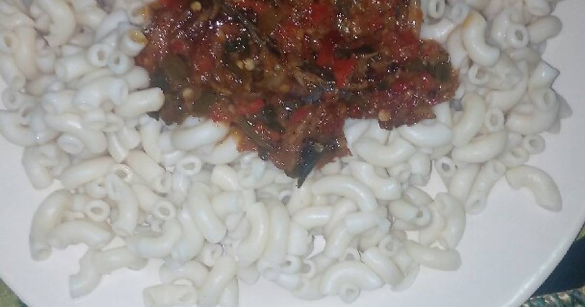 Macaroni with dry fish sauce Recipe by rukayya habib - Cookpad