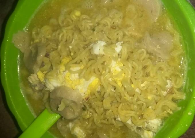 Resep Mie komplit (plus telor, baso n ayam) oleh Mis Mimin - Cookpad