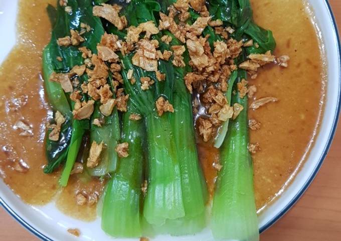 Resep Baby pakcoy tumis saos tiram dan crunchy garlic oleh Nataliana ...