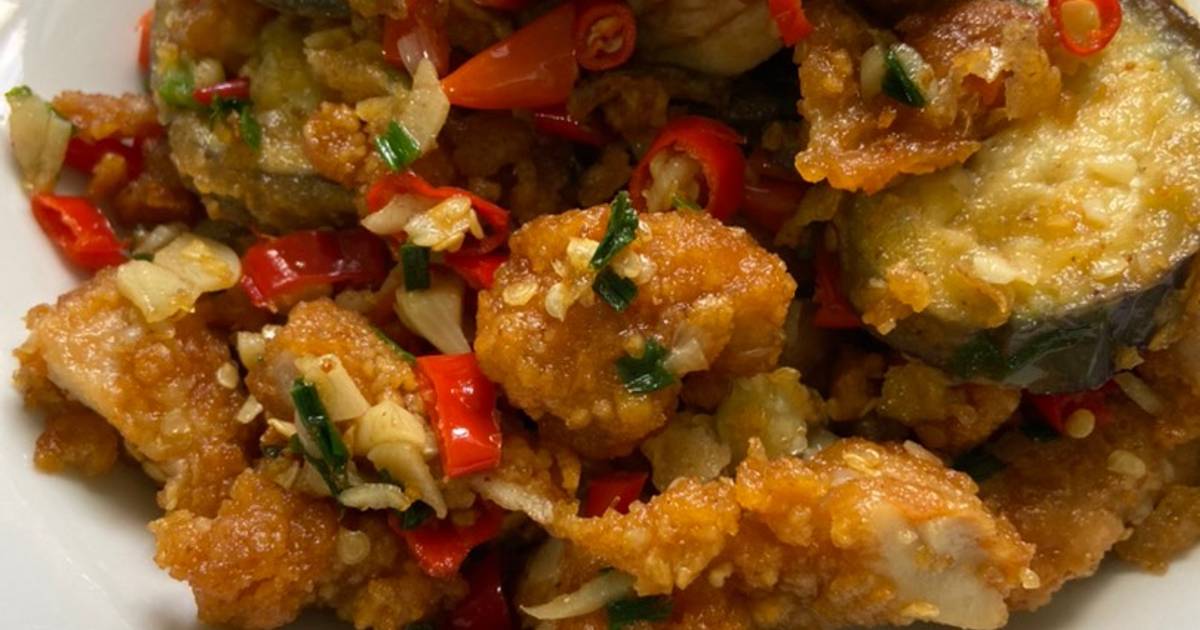 Resep Ayam terong cabe tumis pedas oleh dapur rumah kayyisa😘 - Cookpad