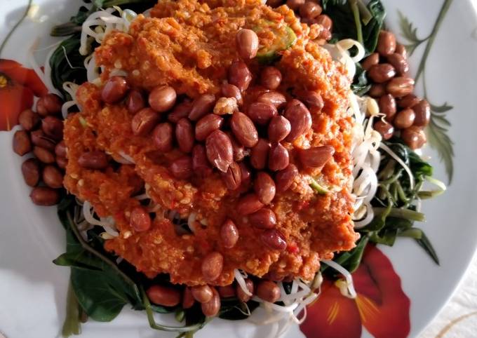Resep Plecing kangkung khas bali oleh Dewi Pramitasari - Cookpad