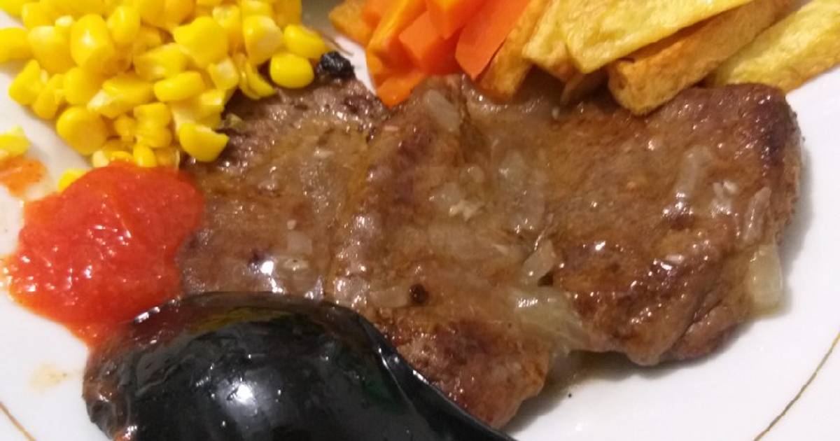 Resep Steak daging sapi KW ala2 oleh Noviana - Cookpad