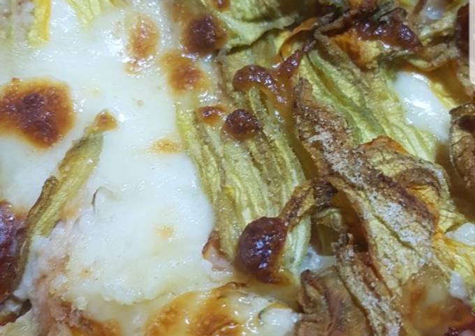 Ricetta Tortino maxi ai fiori di zucca di Pallina - Cookpad