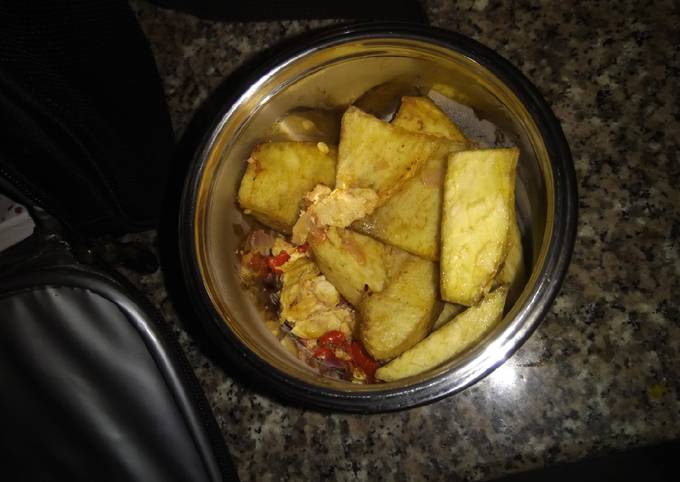 Fried yam and scabbled egg Recipe by Abjm belle affairs - Cookpad