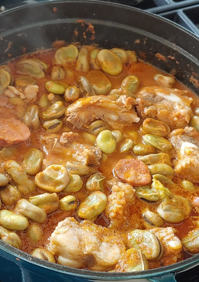 Favas Guisadas Com Entrecosto E Chouriço Receita por andreiarepresas ...