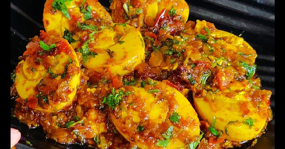 Spicy Egg Masala Dhaba Style Recipe Recipe by Shaheen Syed - Cookpad