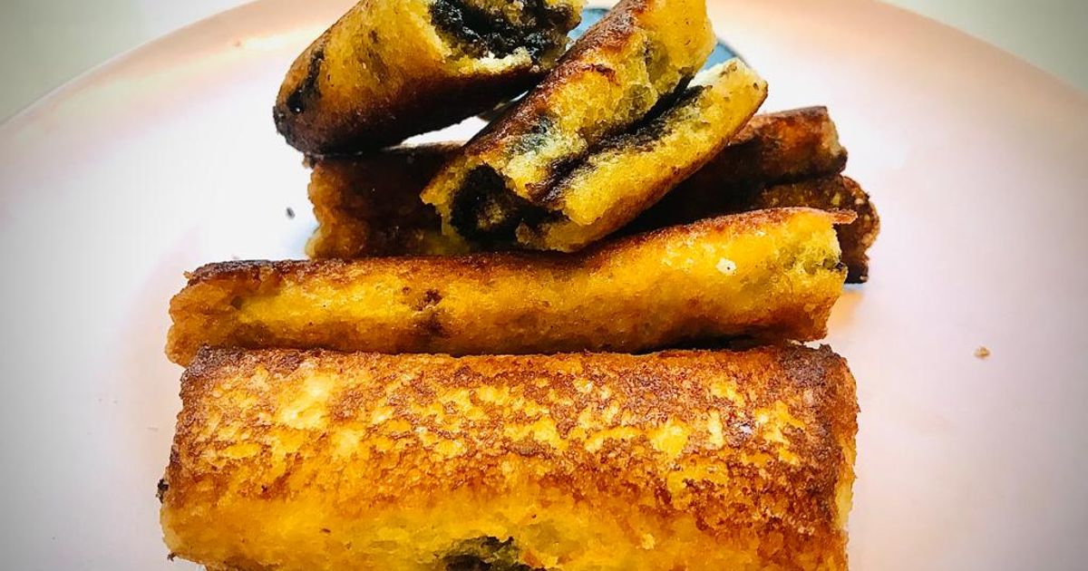 Quick Choco French Toast Roll Ups Recipe by Zobia Sajjad - Cookpad