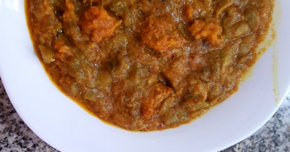 Tori With Moong Dal Badi Recipe by Naheed Alam - Cookpad