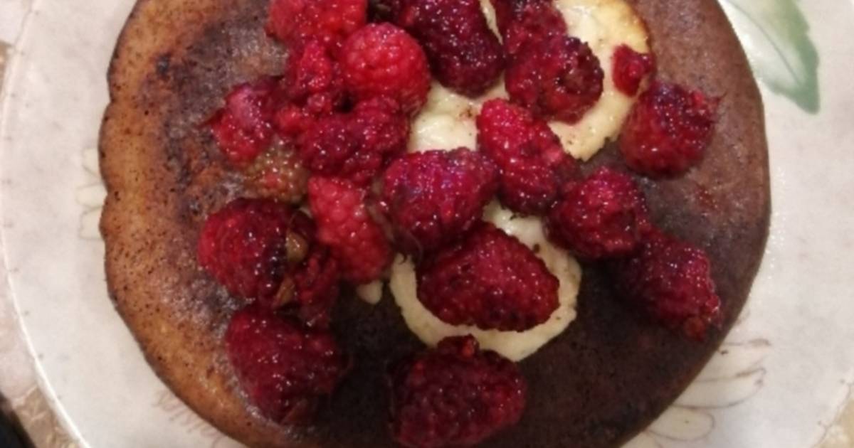 Pancake de chocolate Receta de Laura Arcila- Cookpad