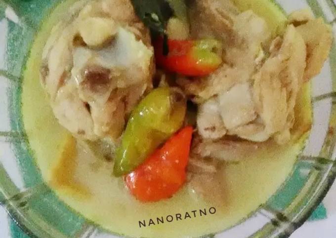 Resep Opor Kuning Ayam oleh NanoRatno - Cookpad
