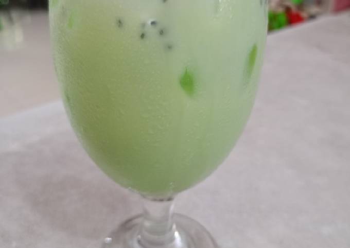 Resep Es melon yakult oleh tommy wiriadi putra - Cookpad