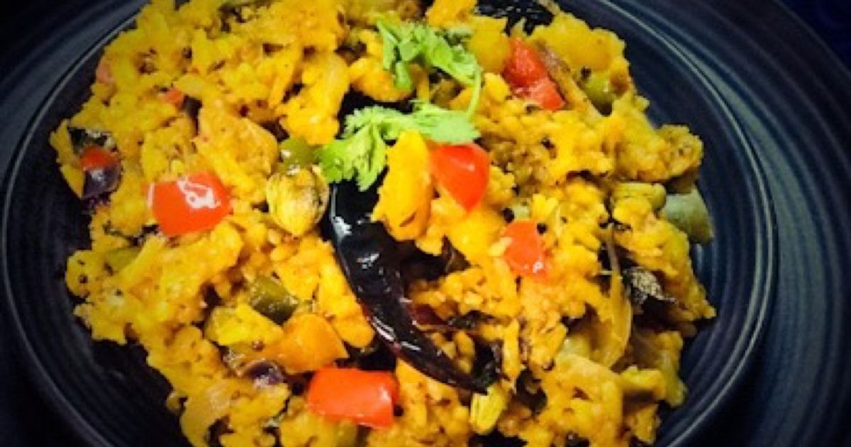 Maharashtrian Phodnicha Bhaat: With Leftover Rice 🍚 Recipe by Anamika ...