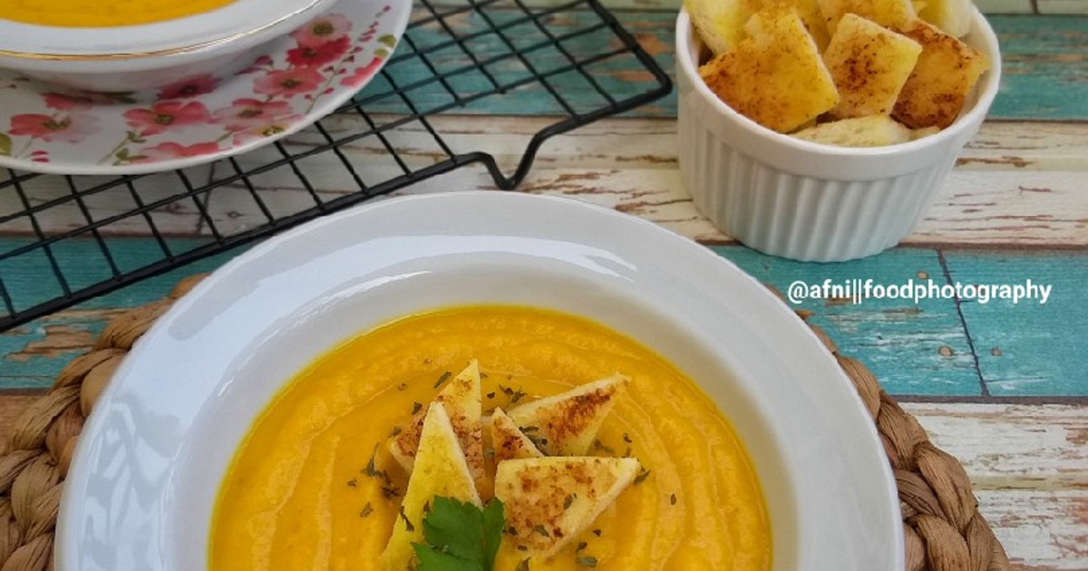Resep Pumpkin Soup With Croutons (Sup Labu Kuning) oleh afni fayati ...