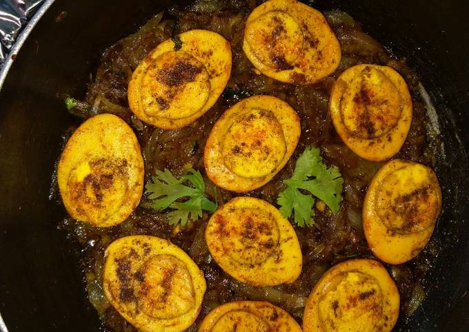 Egg onion roast Recipe by shravani j - Cookpad