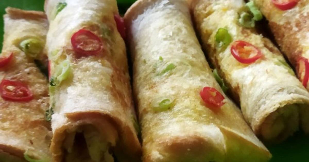 Resep Floss roll roti tawar isi abon oleh Mama Alfatih - Cookpad