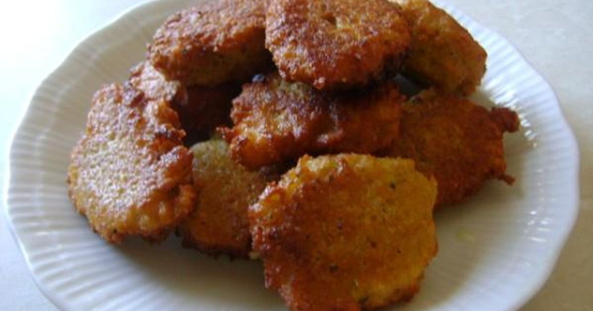 Uncle George's Revithokeftedes (Chickpea Fritters) Recipe by vasiliki68
