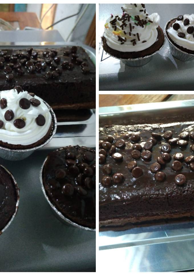 Resep Brownies coklat topping Choco chips oleh Ririn Aza - Cookpad