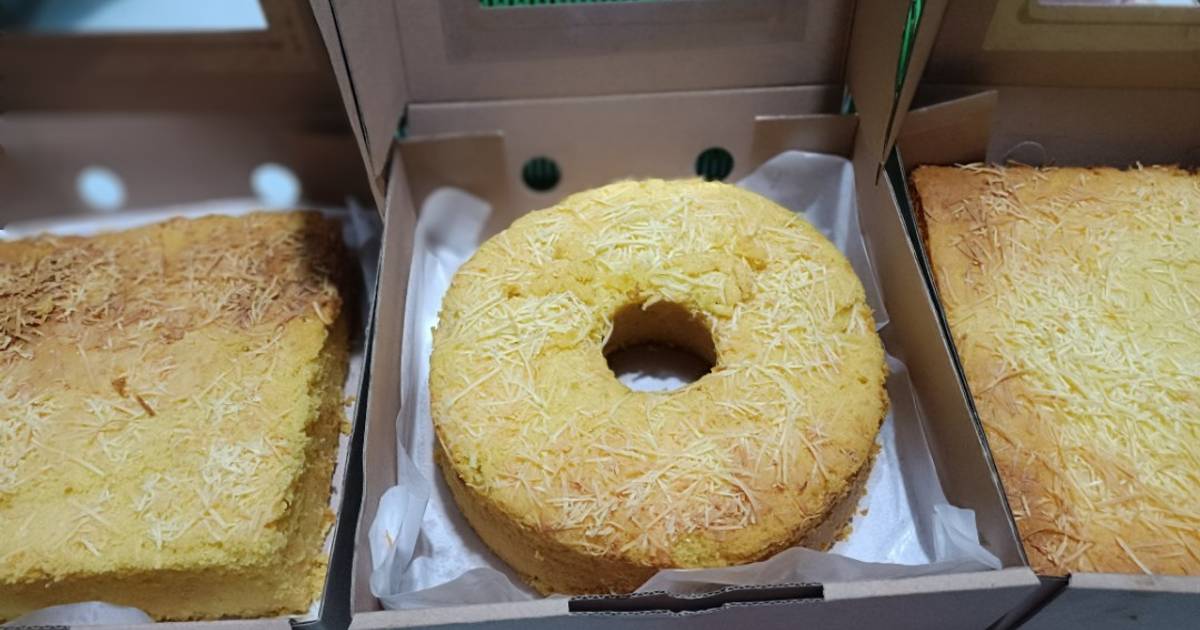 Resep Bolu Tape Keju Panggang Lembut oleh NonaShin - Cookpad
