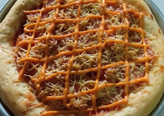 Resep Pizza enak dan empuk banget oleh Nadya Alexandra - Cookpad