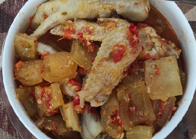 Resep Sambal goreng krecek, ayam oleh Afrinia Ekasari - Cookpad