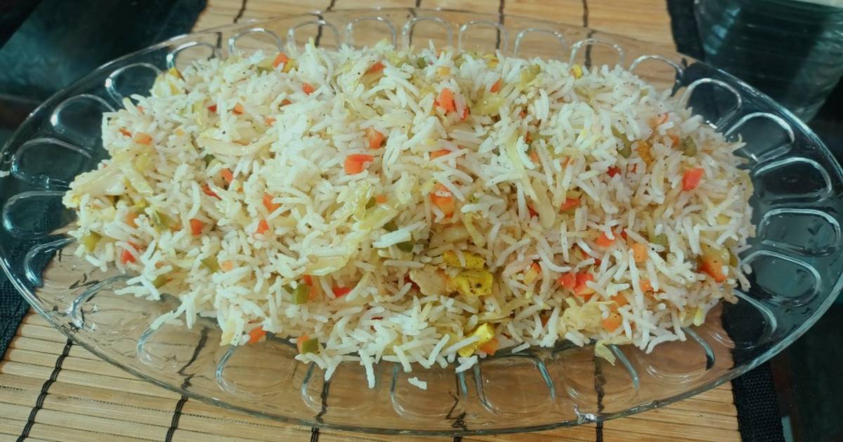 Desi style Chinese rice Recipe by Anam Azhar - Cookpad