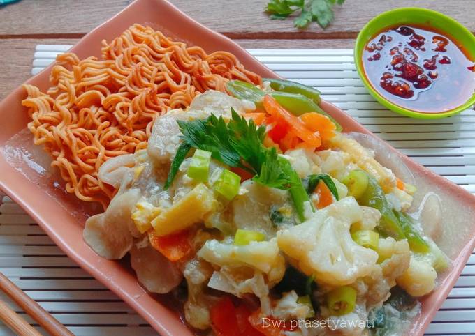 Resep Mie siram capcay oleh Dwi Prasetyawati - Cookpad