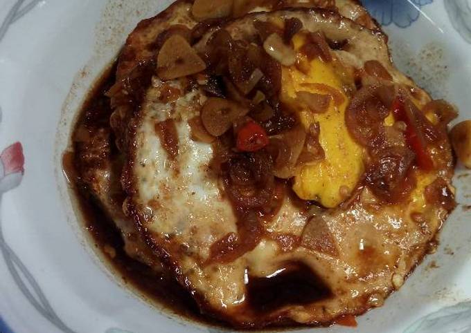 Resep Telur mata sapi asem kecap oleh Husnul - Cookpad