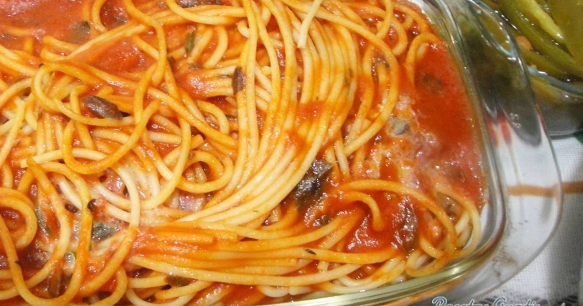 Pasta en salsa de tomate Receta de Julio Cesar Encarnacion William- Cookpad