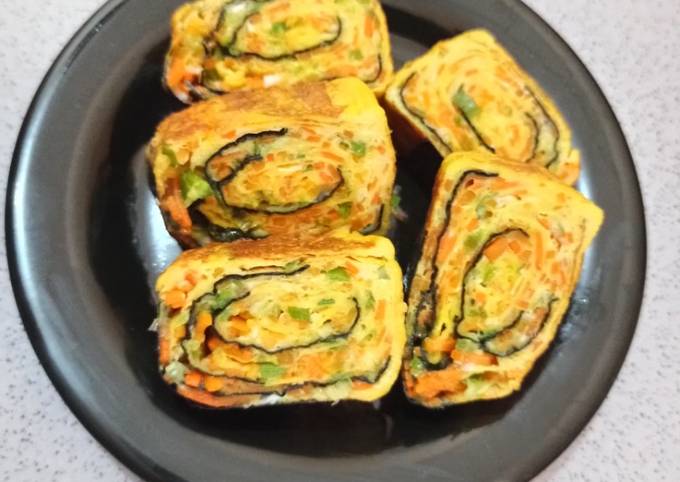Resep Gyeran Mari (Telur gulung ala Korea) oleh suciwita - Cookpad