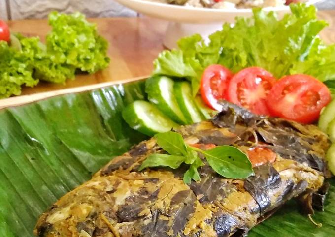 Resep Pepes Ikan Nila Khas Sunda oleh Noerhayati Rofiah - Cookpad