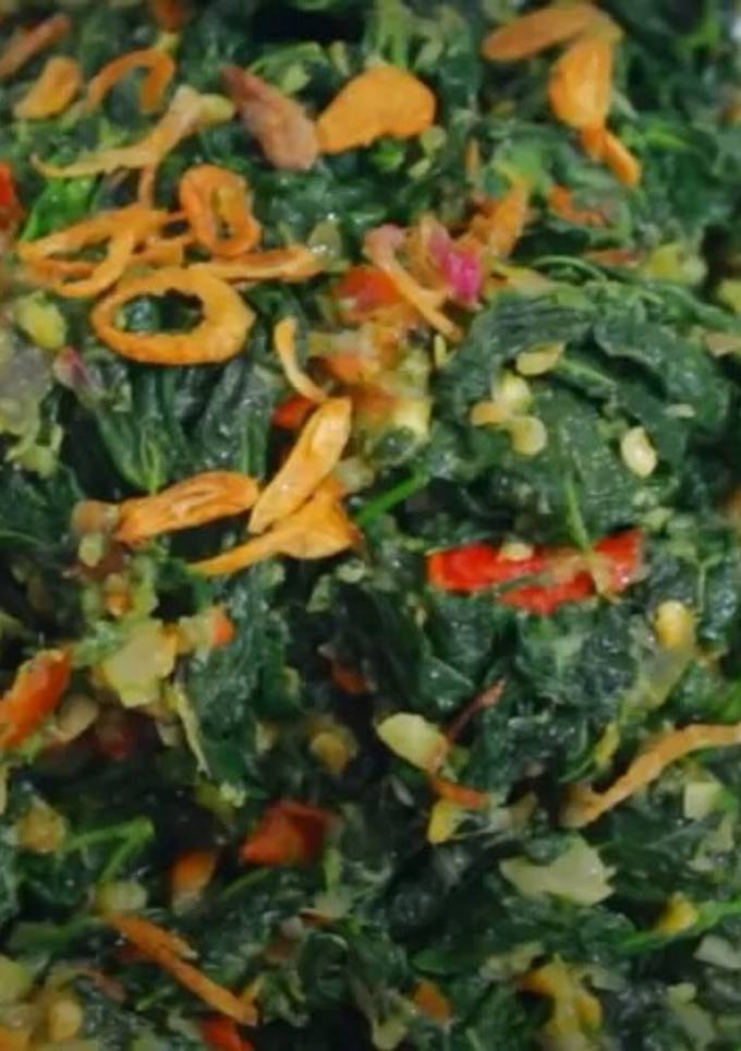 Resep Oseng Daun Pepaya Bumbu Ungkep oleh Sri Wahyuni - Cookpad