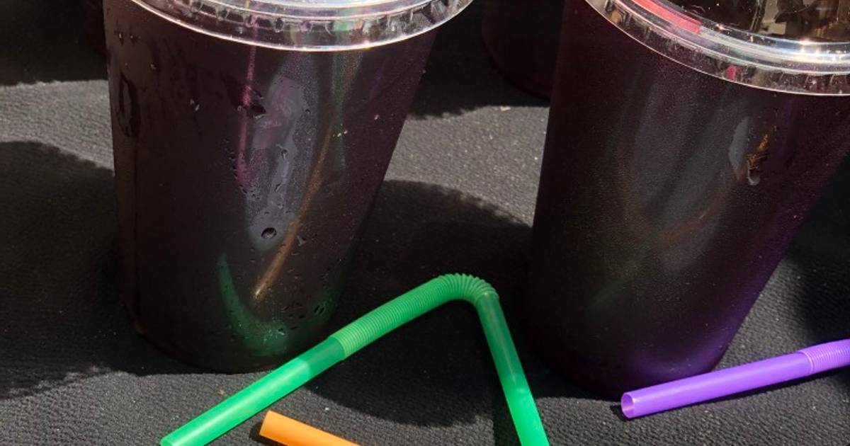 Zobo (hibiscus drink) Recipe by Chef Urwat👩‍🍳 - Cookpad