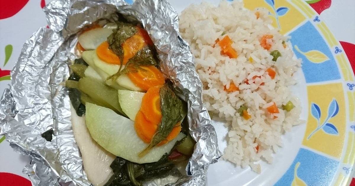 Pescado empapelado Receta de R. chiquita.- Cookpad