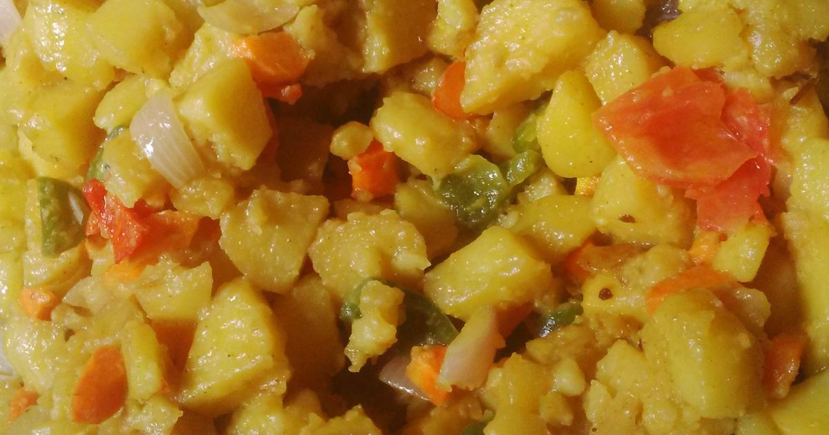 Fried Irish Potato Veggies Recipe by Xara's C&C's - Cookpad