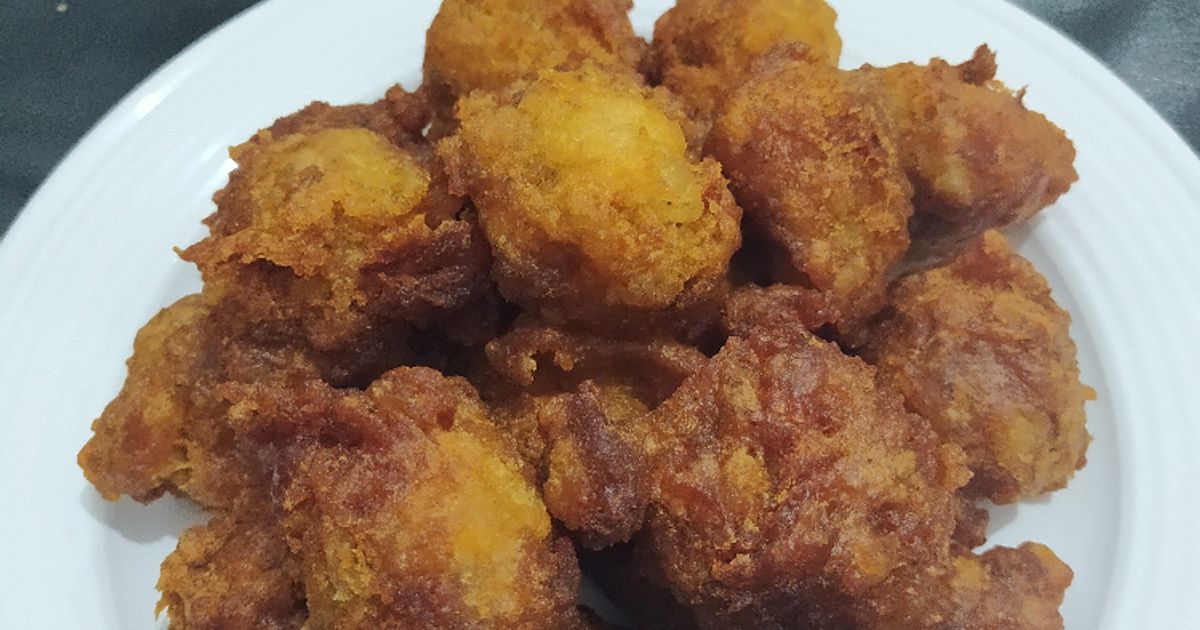 Resep Cekodok Pisang (Fluffy Banana Fritters) oleh Ella Hadibroto - Cookpad