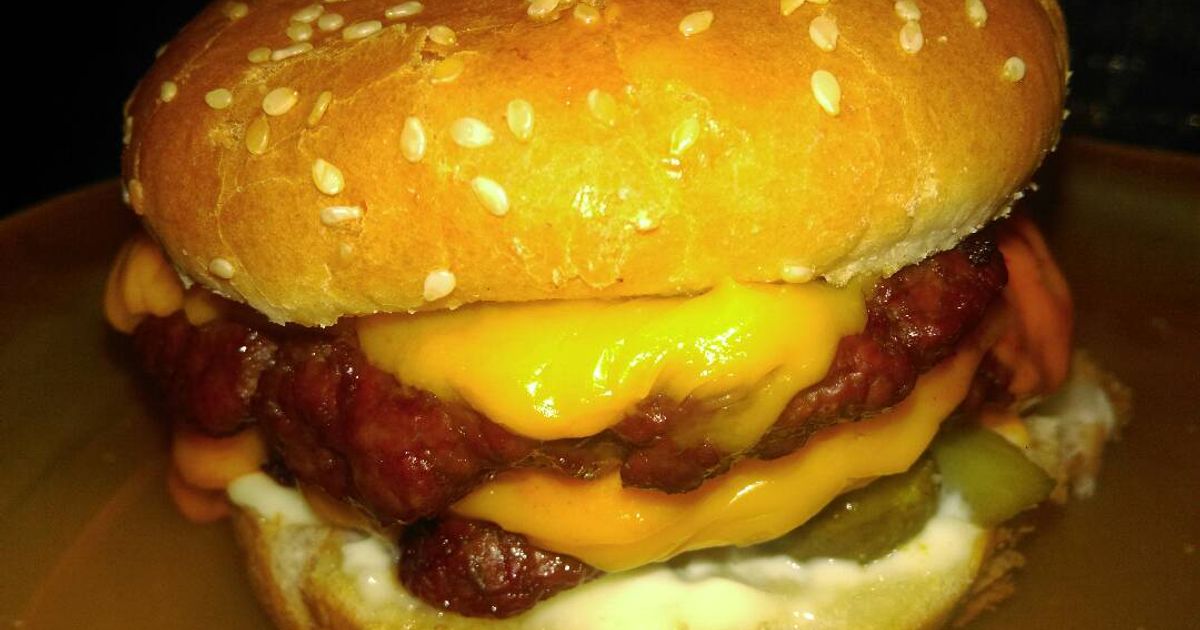 Belly Buster Burger Recipe By Mandy