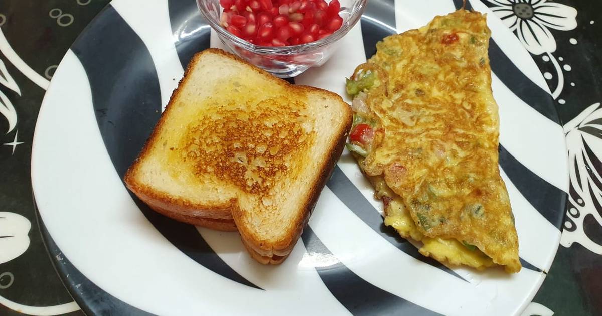 Cheese Masala Omelette Recipe by Kumkum Chatterjee - Cookpad