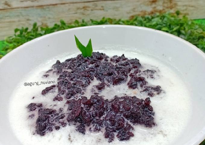 Resep Bubuh Injin atau Bubur Ketan Hitam oleh Agung Novianti - Cookpad