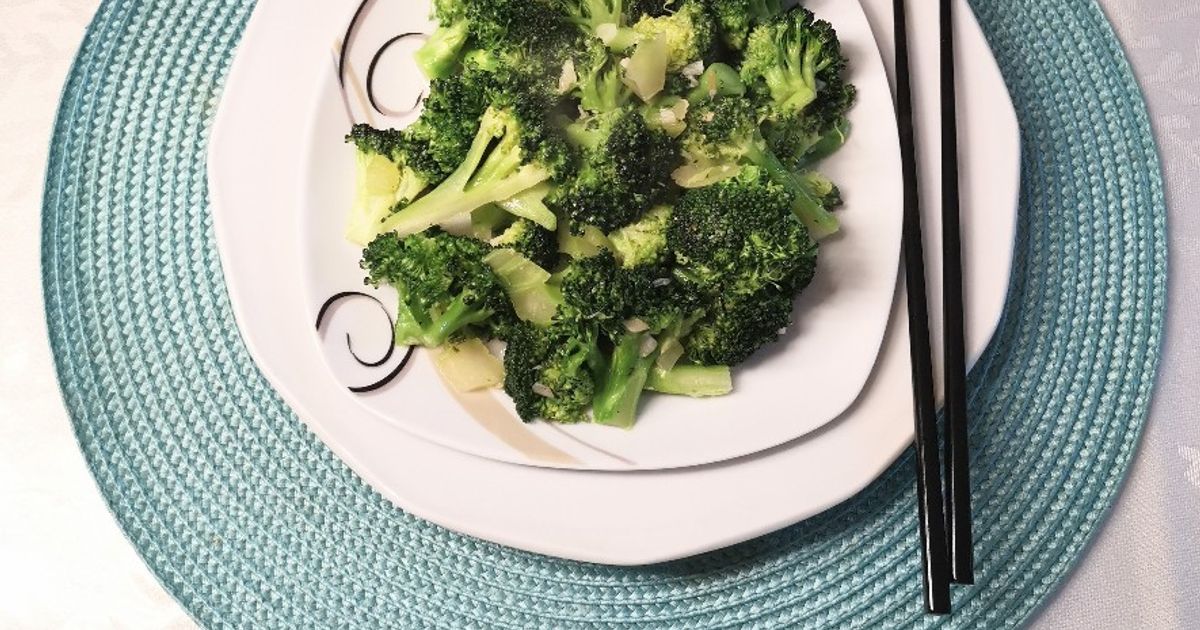 Würziger Knoblauch Brokkoli Rezept von Leonella - Cookpad