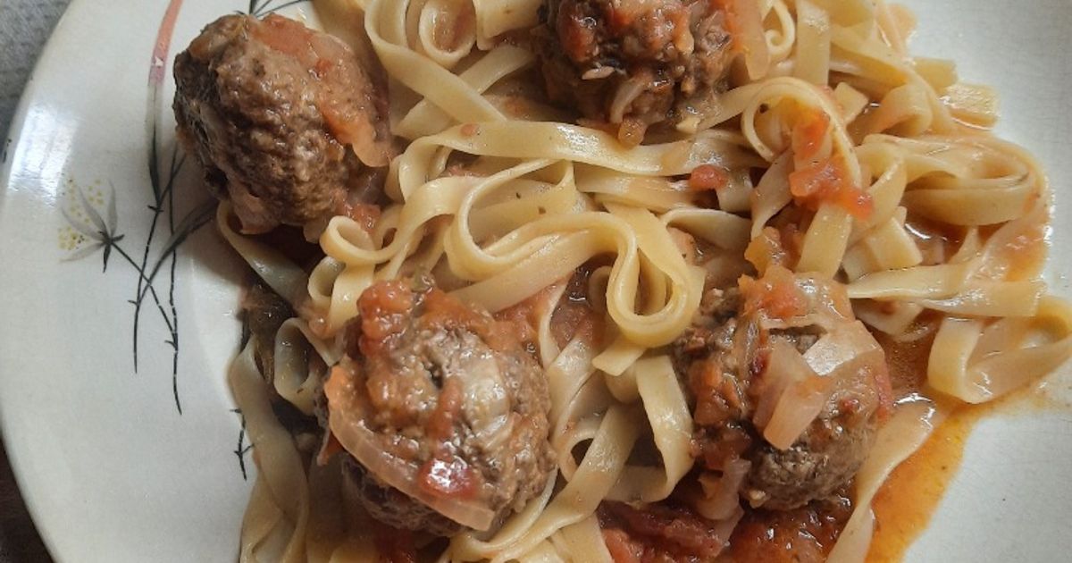 Fideos Con Albóndigas (La Dama Y El Vagabundo) Receta de La profe Luisa